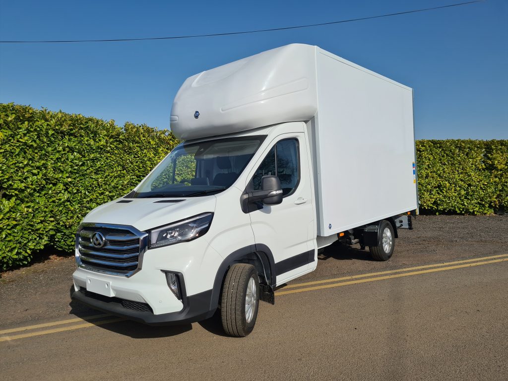 Maxus Deliver 9 Luton Review | Unmatched Value | Van Sales UK